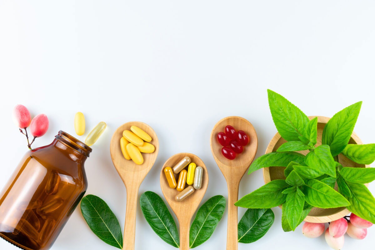 ΣΥΜΠΛΗΡΩΜΑΤΑ ΔΙΑΤΡΟΦΗΣ ΣΤΗΝ ΤΡΙΤΗ ΗΛΙΚΙΑ - Pharmacy1